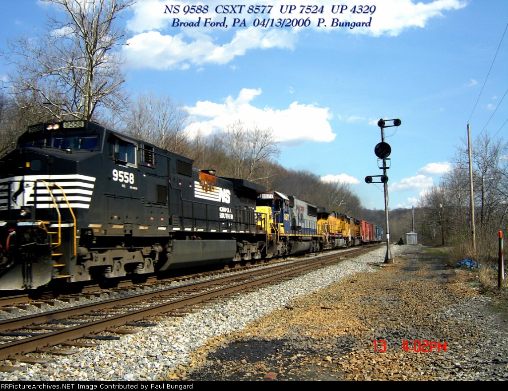 NS 9558 C40-9W CSX 8577 SD50 04/13/2006